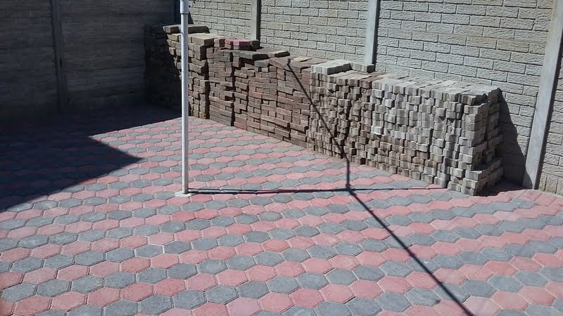 Hexagon Pavers – Mobicast Bricks | Blocks | Pavers | Kerbs