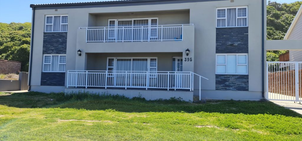 Maxi Bricks - Mobicast Bricks | Blocks | Pavers | Kerbs