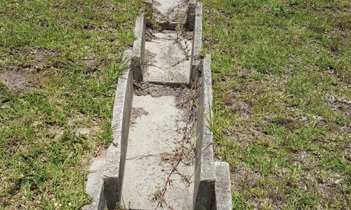 Embankment Chute - Mobicast Bricks | Blocks | Pavers | Kerbs