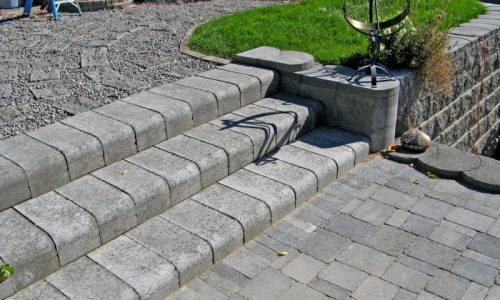 4x4 Multi Step Block - Mobicast Bricks | Blocks | Pavers | Kerbs