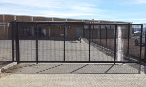 Panel Fence - Mobicast Bricks | Blocks | Pavers | Kerbs