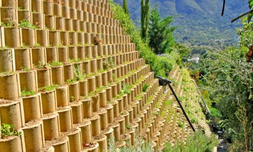 L11 Retaining Block - Mobicast Bricks | Blocks | Pavers | Kerbs